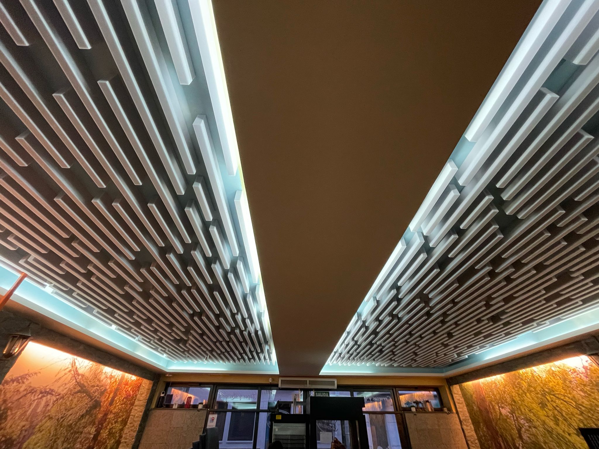 PANEL ACÚSTICO LINEAR - ISINAC